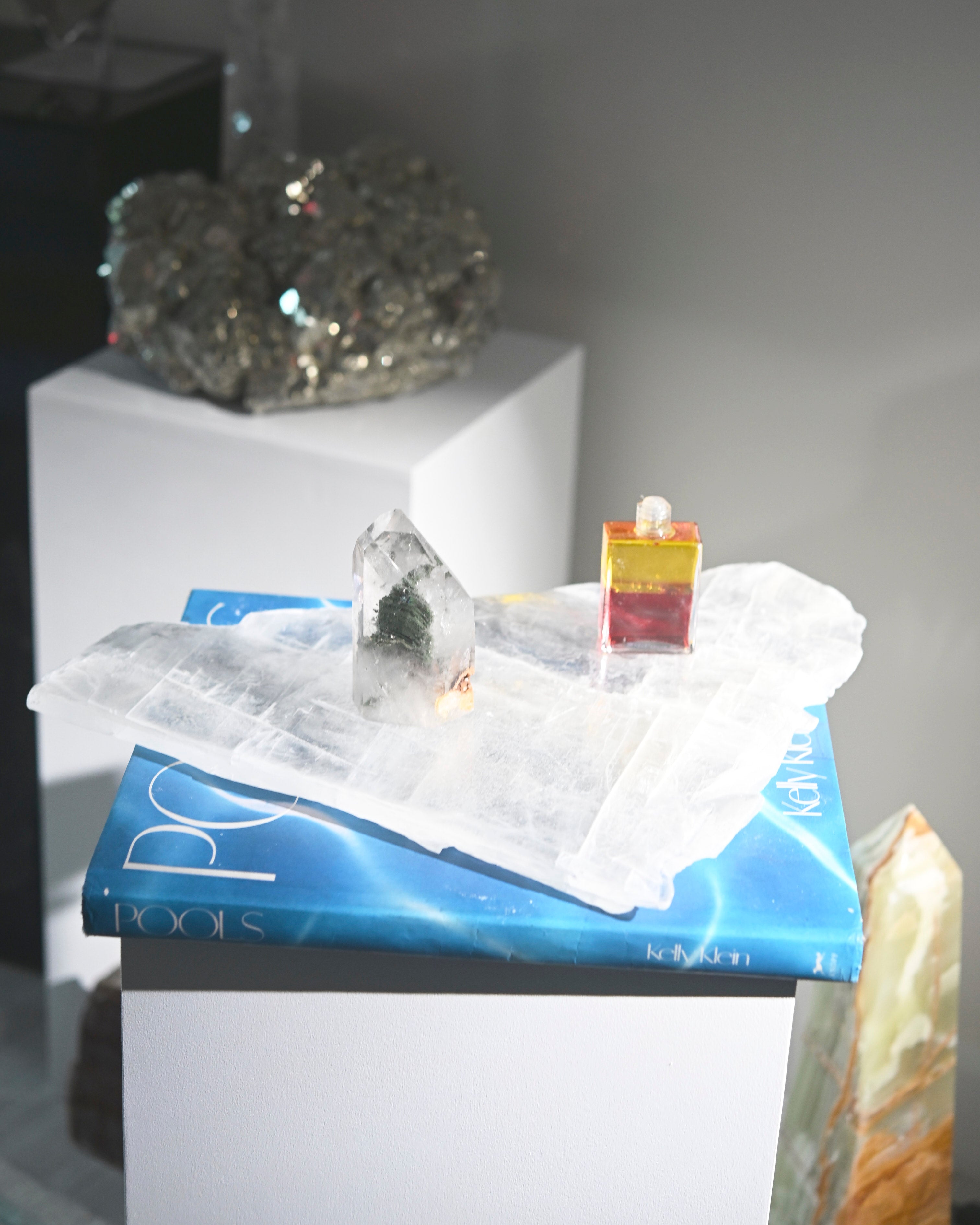 XL Selenite Slab 8lbs – CRYSTALS.COM